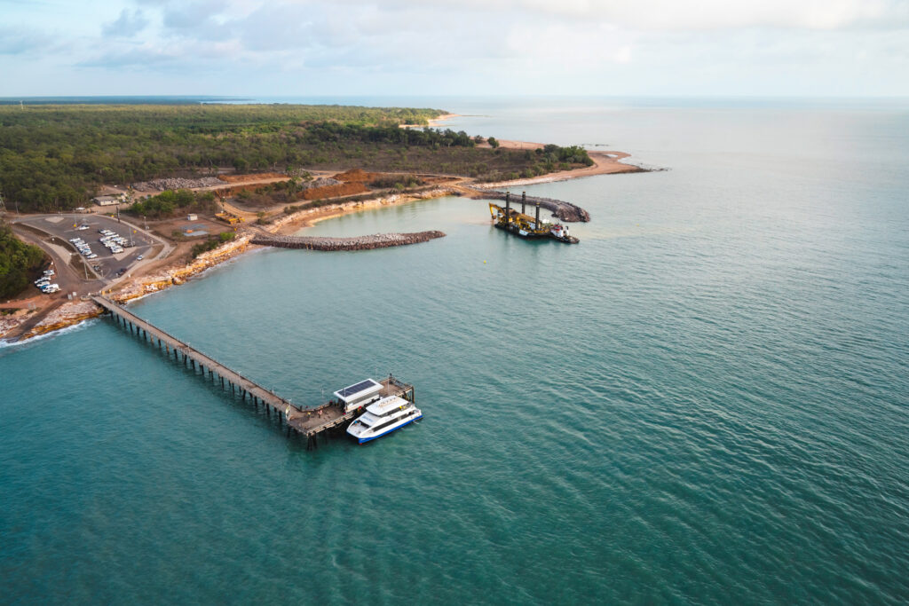 SMC MARINE WORKS MAGIC AT MANDORAH » Territory Q